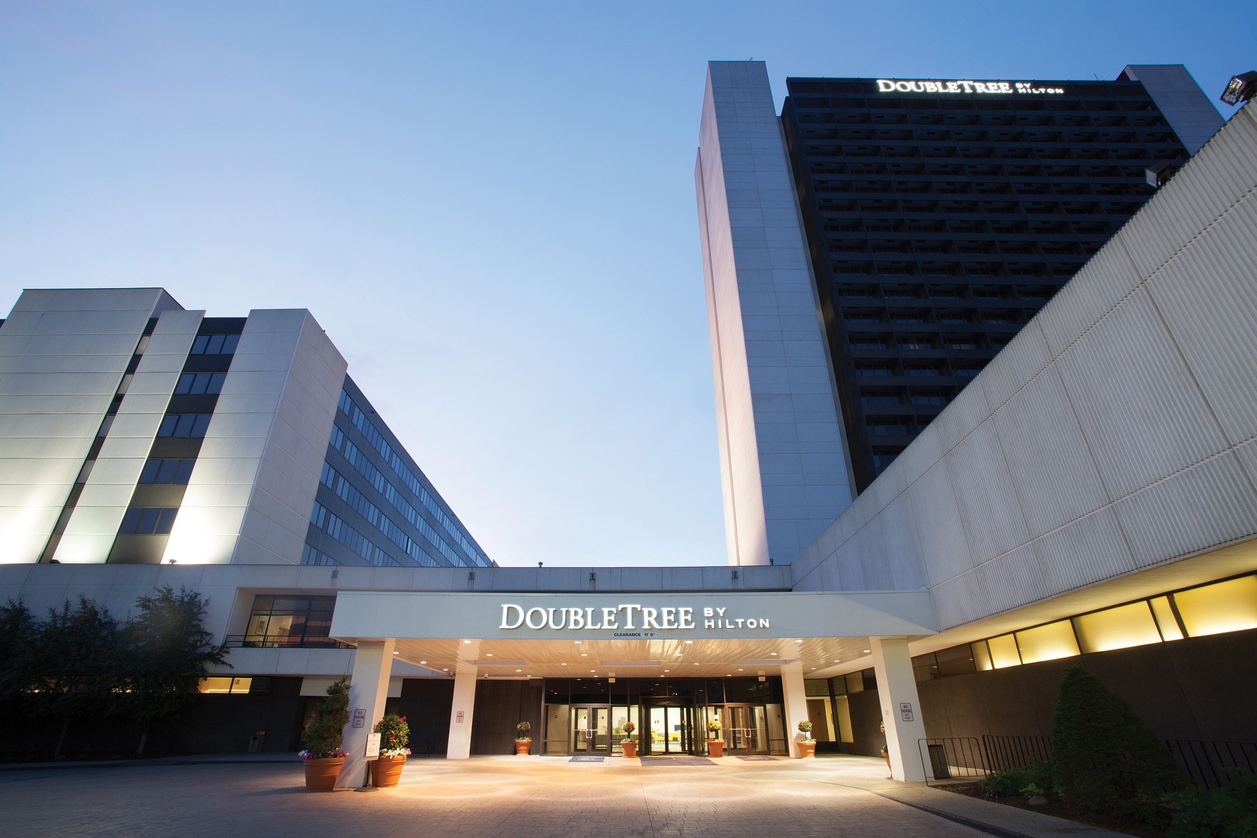 DoubleTree by Hilton Bloomington - Minneapolis South - Bloomington MN ...